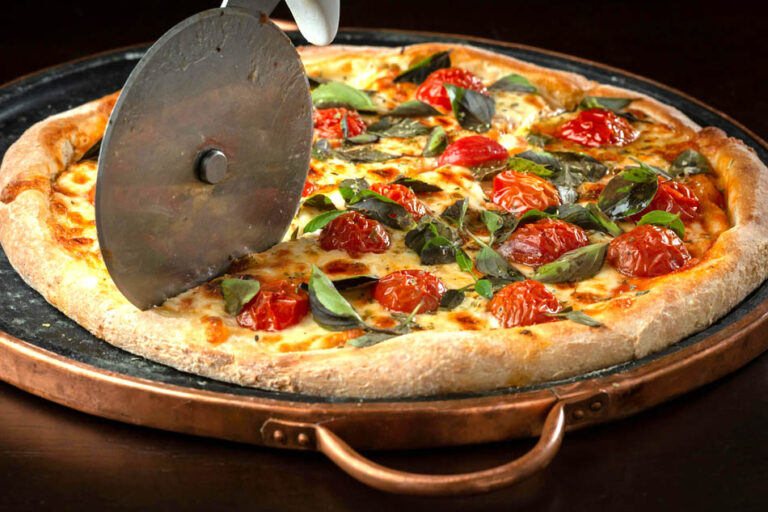 Cómo hacer la receta de la pizza - Tu Revista de Cocina